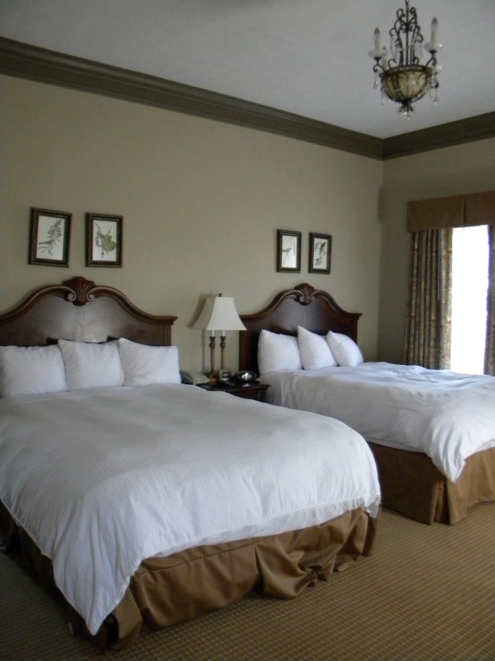 The Smith House – Family Dining, Lodging and Country Store